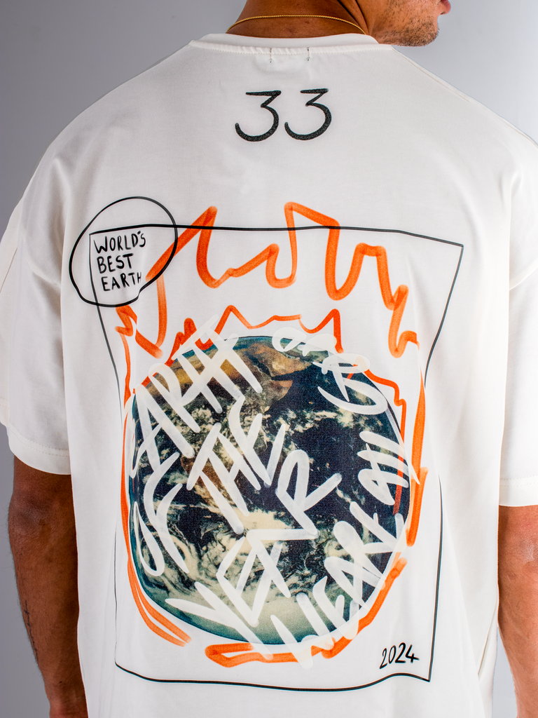 33 "On White" | ZEI – ZEI.EG